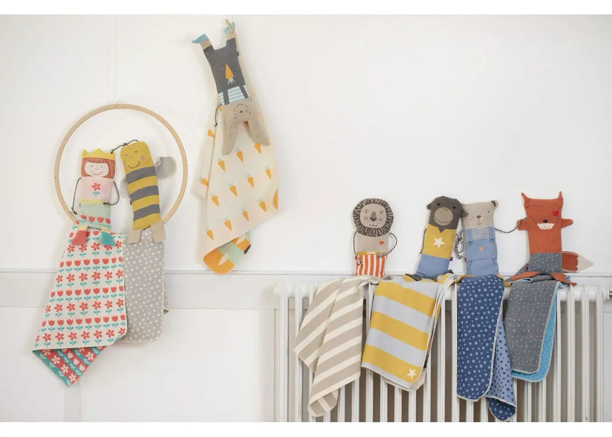 Manta-Marioneta León | David Fussenegger